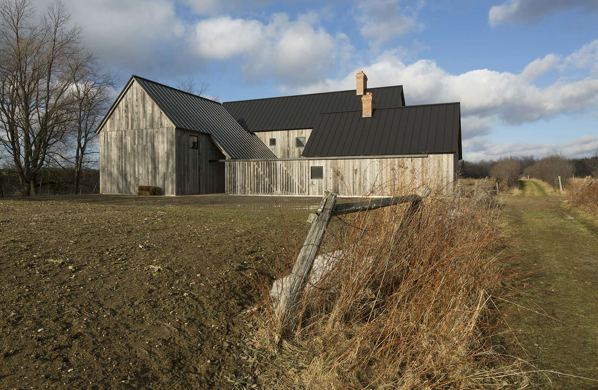 Photo 9 of 12 in Townships Farmhouse by Dwell from An Artist and Farmer ...