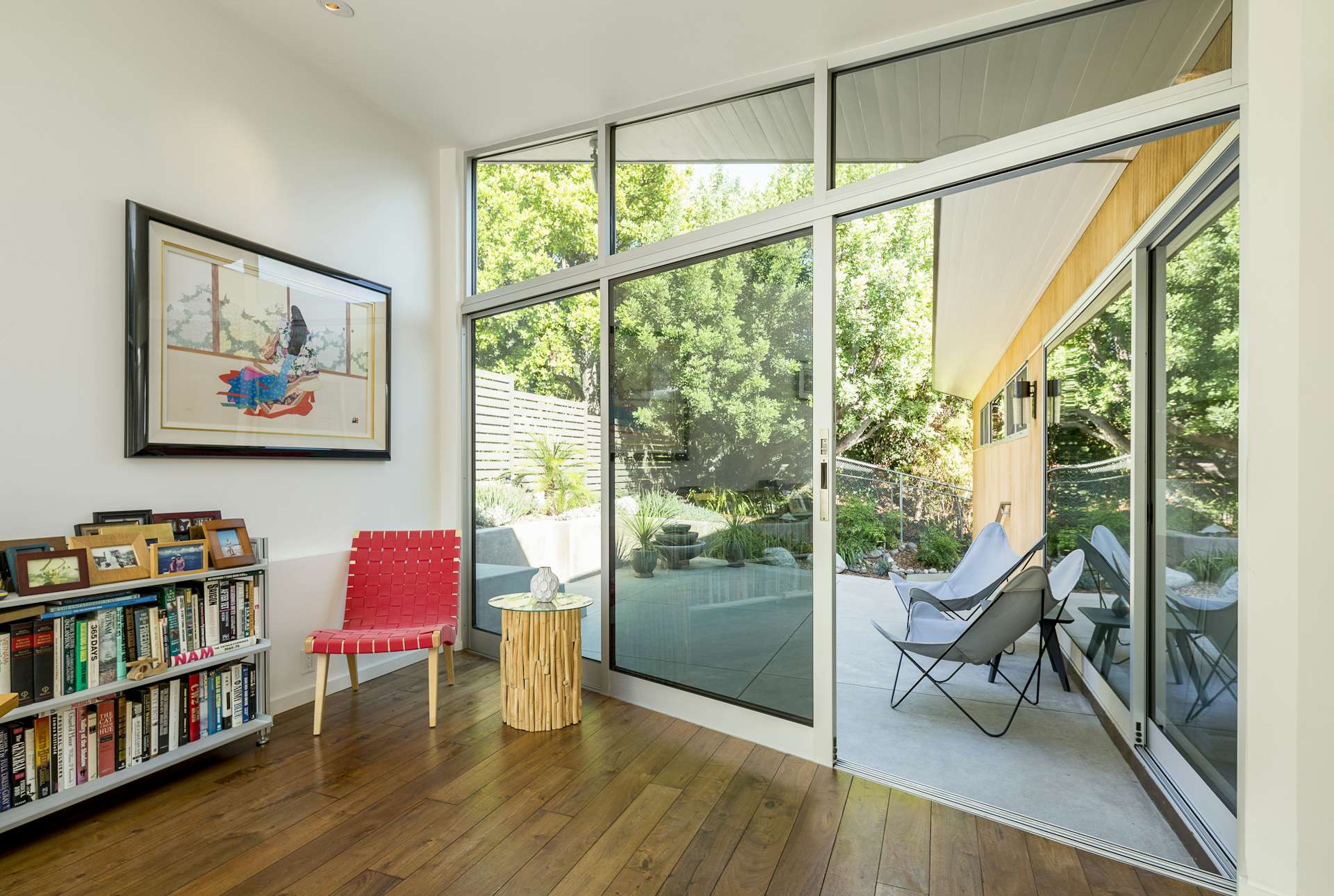 Photo 8 of 13 in Snatch Up Case Study House #10 in Pasadena For $3M - Dwell