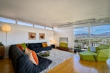Photo 8 of 14 in A Midcentury-Modern Home in L.A. Designed by Richard ...