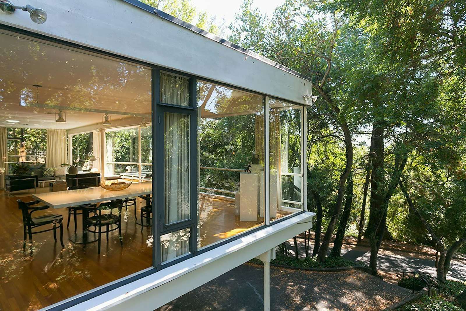 50 Modern Glass House Designs - Dwell