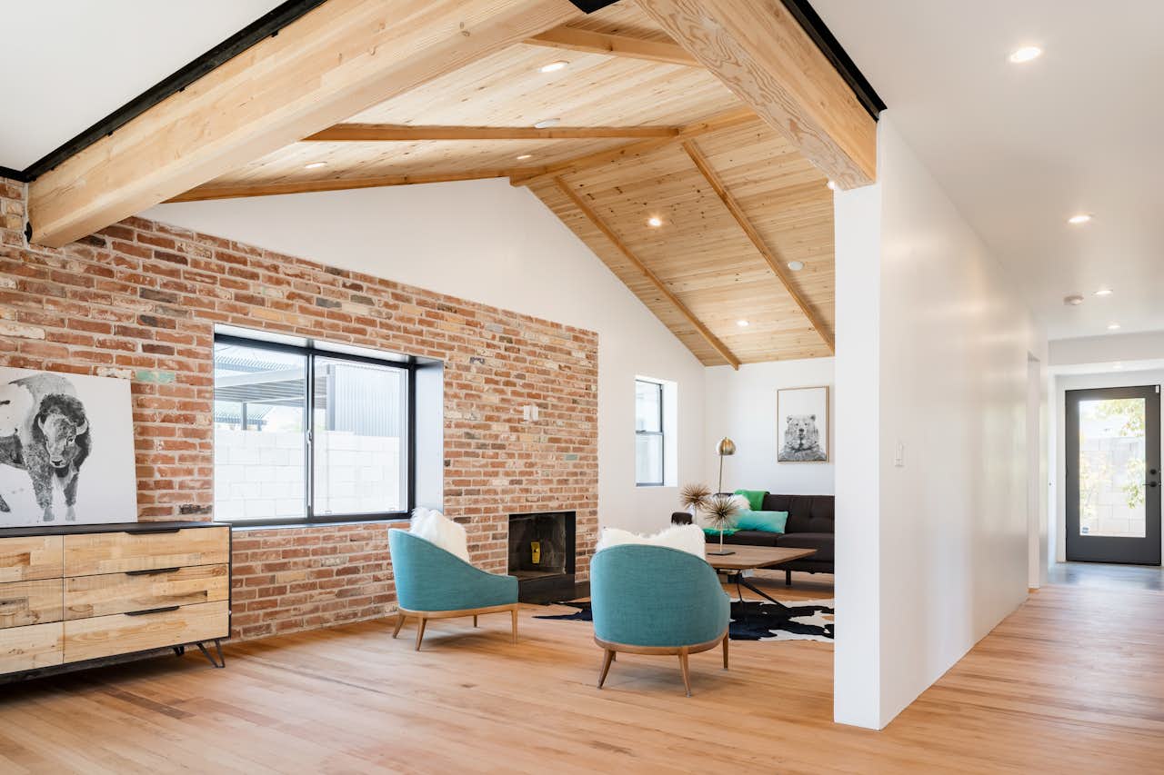 Photo 4 of 13 in In Arizona, a Modern Cube and Tumbledown 1930s Shack ...