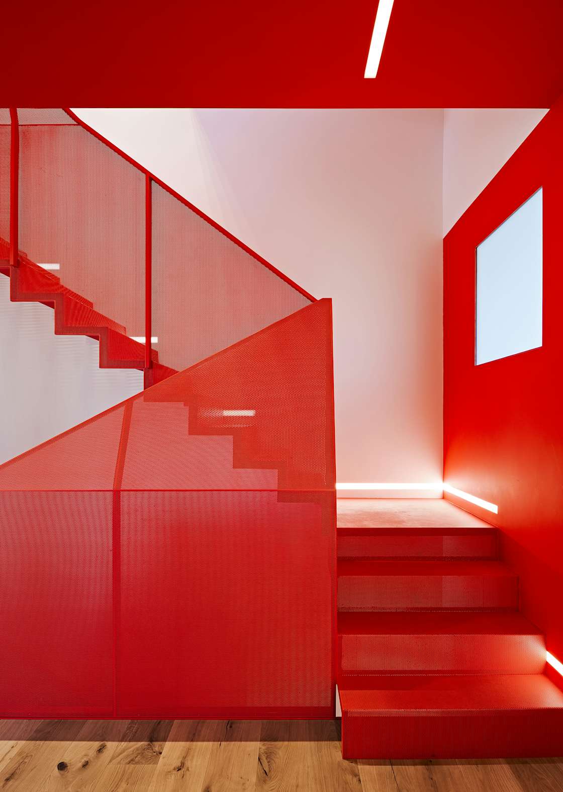 35 Swoon-Worthy Staircases That Are a Step Above the Rest - Dwell
