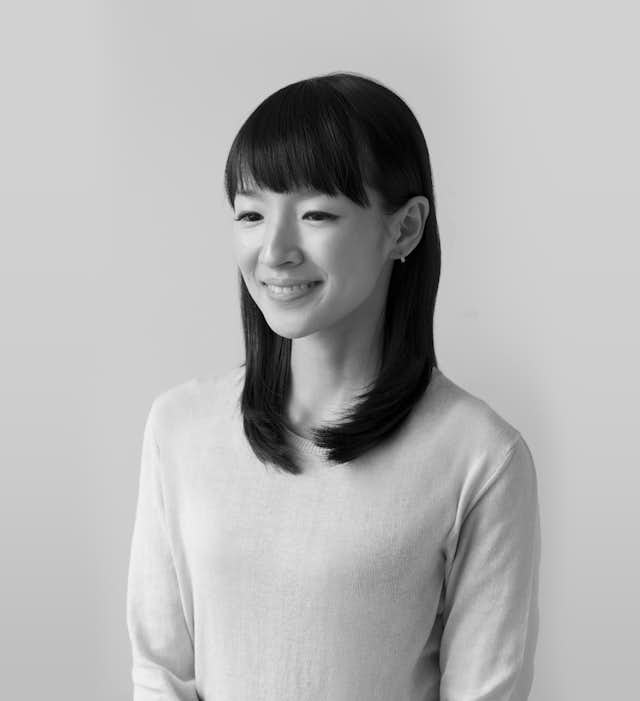 Photo 3 of 10 in Watch: A Conversation With Decluttering Guru Marie ...