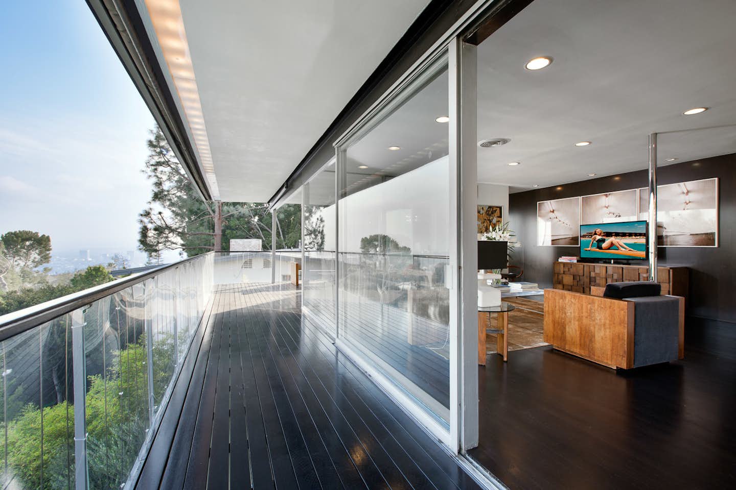 The Lew House (8 Photos) - Dwell