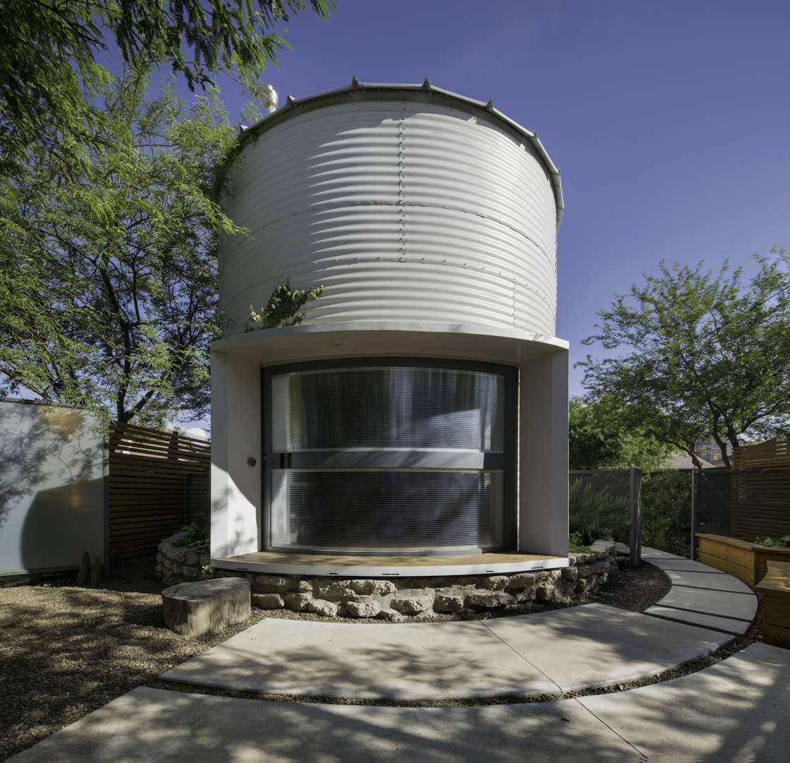 An Old Grain Silo Makes an Enchanting Tiny Home in Phoenix - Dwell