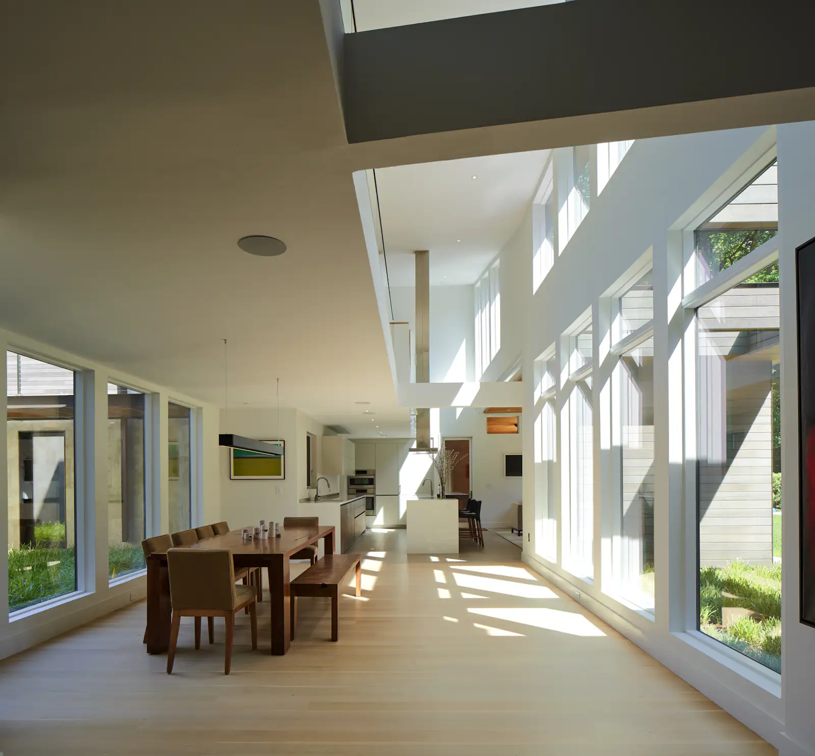 Walls of Windows Connect A Home With Earth and Sky - Dwell