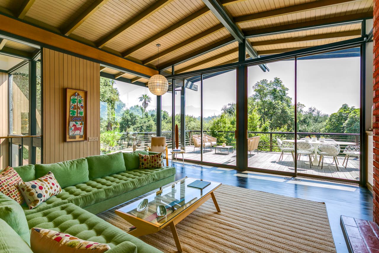 Richard and Mary Alice Frank House by Buff, Straub, & Hensman - Dwell