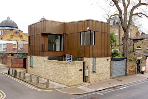 Photo 8 of 8 in Snag This Copper-Clad Home in London For Just Under $1M ...