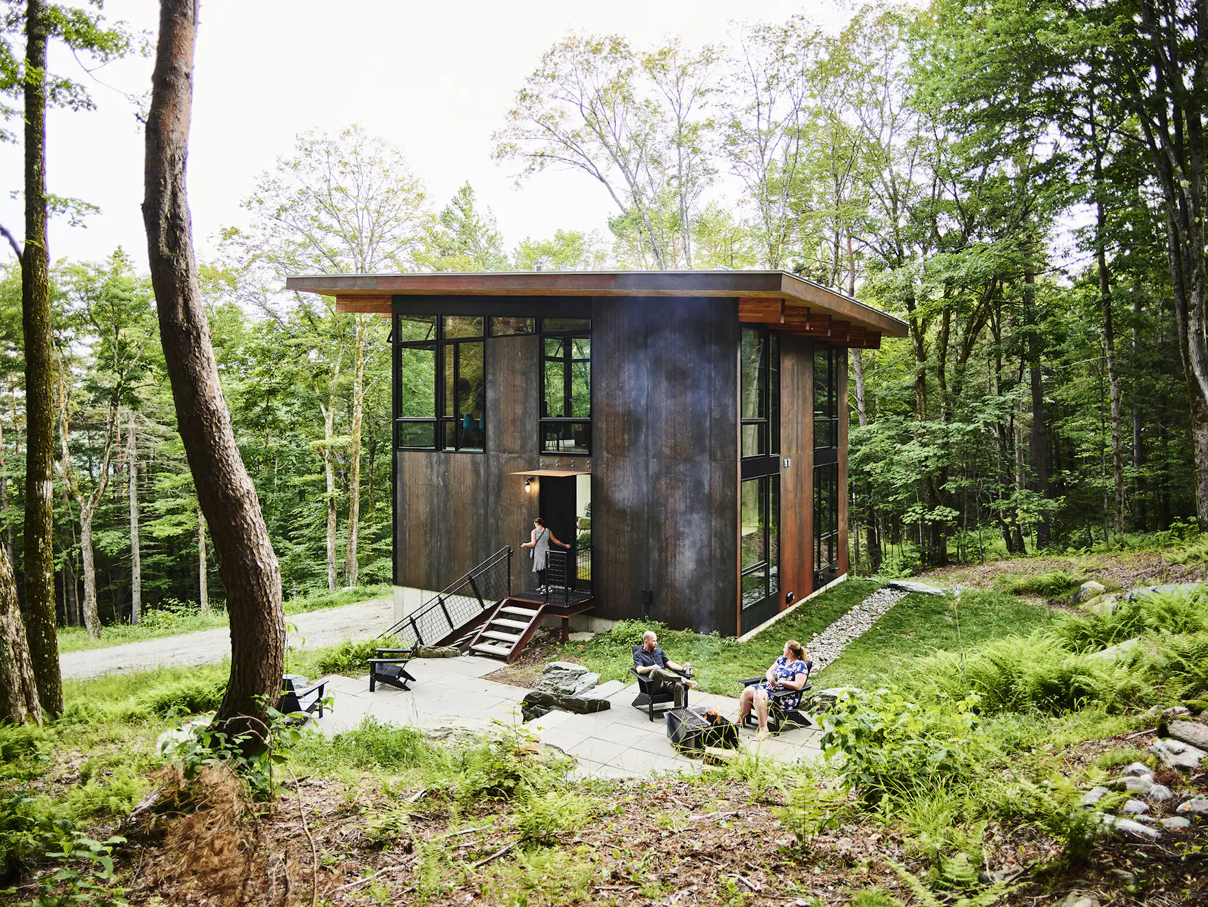 Photo 3 of 28 in These 14 Cabin Floor Plans Will Make Your Outdoorsy ...