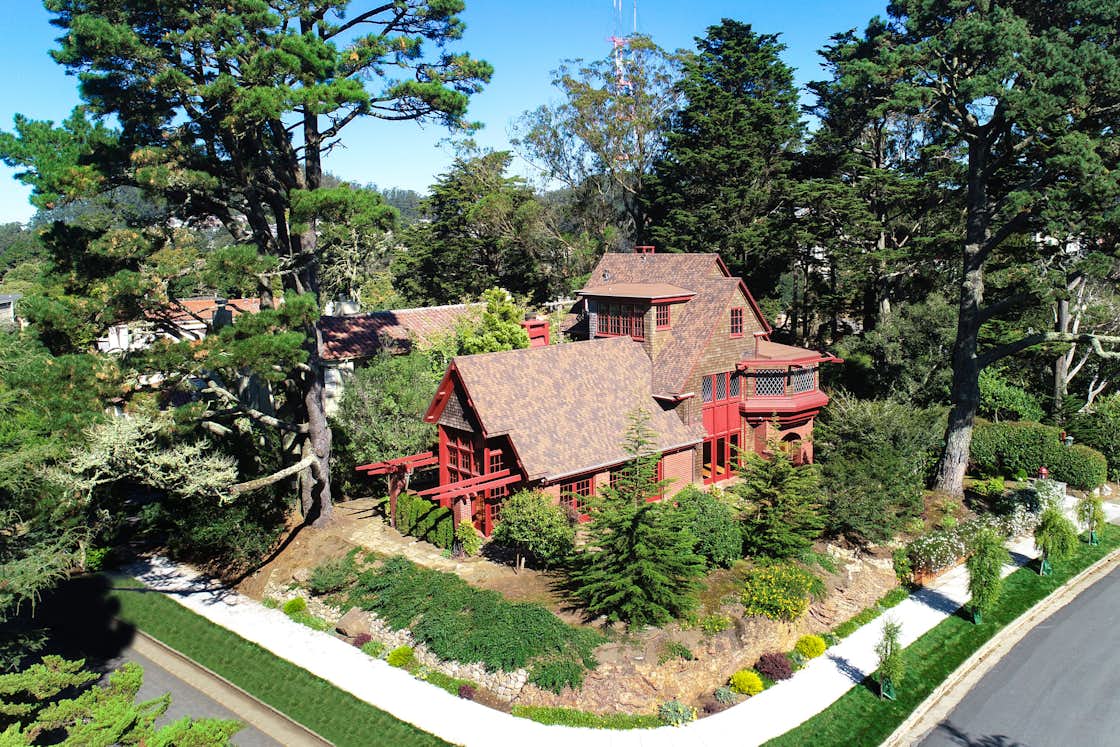 A Century-Old Arts and Crafts Home by Bernard Maybeck Lists for $4.25M ...