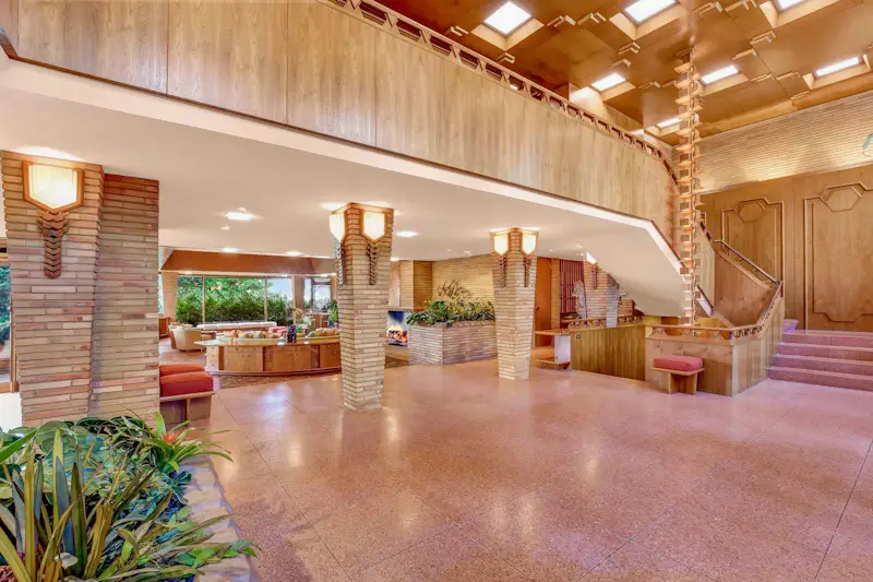 Kessler House by John Rattenbury of Taliesin Associated Architects - Dwell