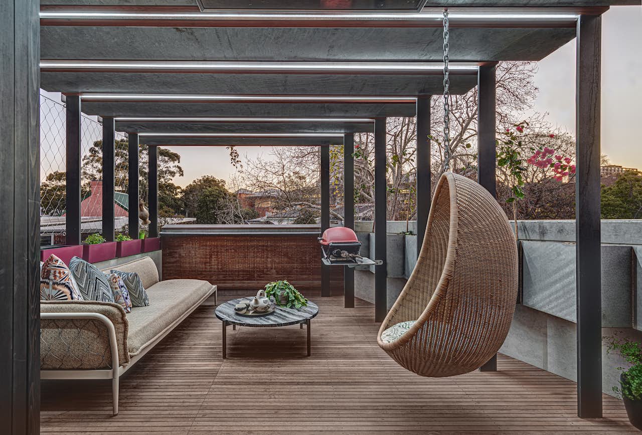 Photo 17 of 21 in This Self-Sufficient Australian House Is a Living ...