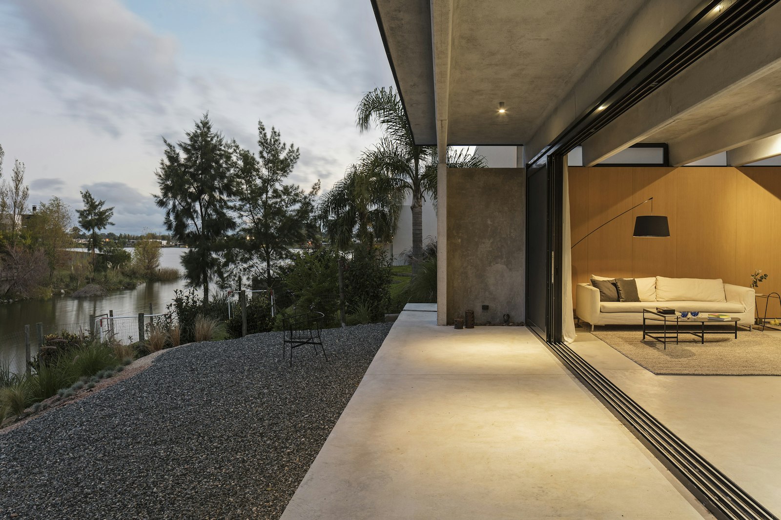 Photo 3 of 11 in Prefab Design Paves the Way for a Zen-Inspired Home in ...