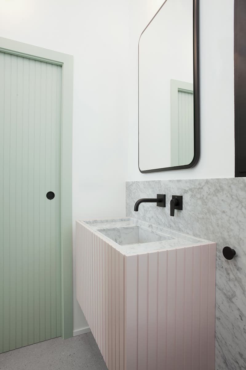 Photo 10 of 11 in This Candy-Colored Spanish Apartment Looks Good ...