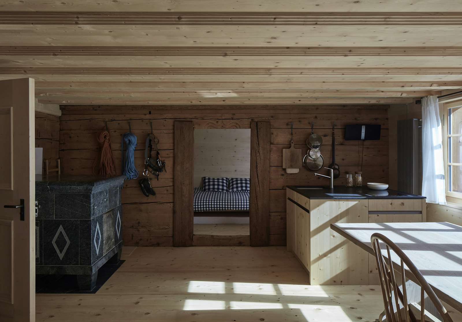 Photo 11 of 14 in A 17th-Century Building in the Swiss Alps Is ...