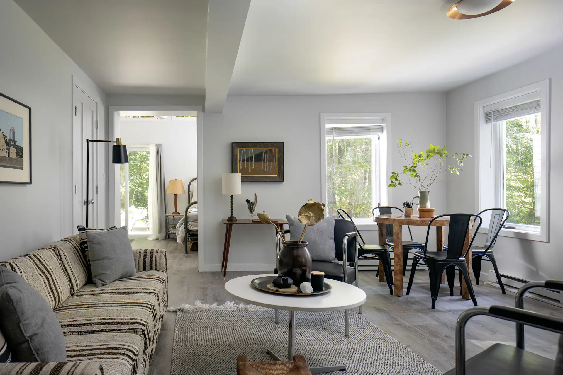 Photo 3 of 10 in A Newly Renovated 1940s Cottage Offers a Quiet Life ...