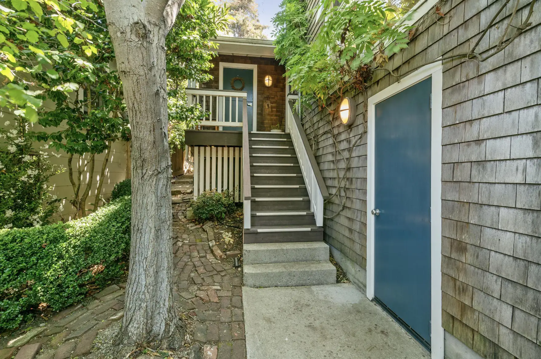 An Idyllic Cottage by Architect Jim Jennings Seeks $1.8M in San ...