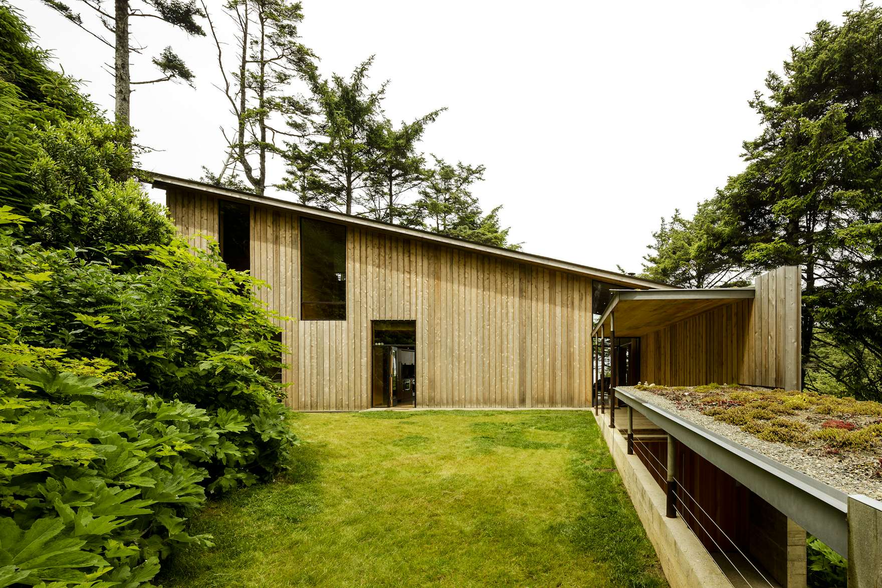 Pacific Northwest Ocean Cabin by Cutler Anderson Architects - Dwell