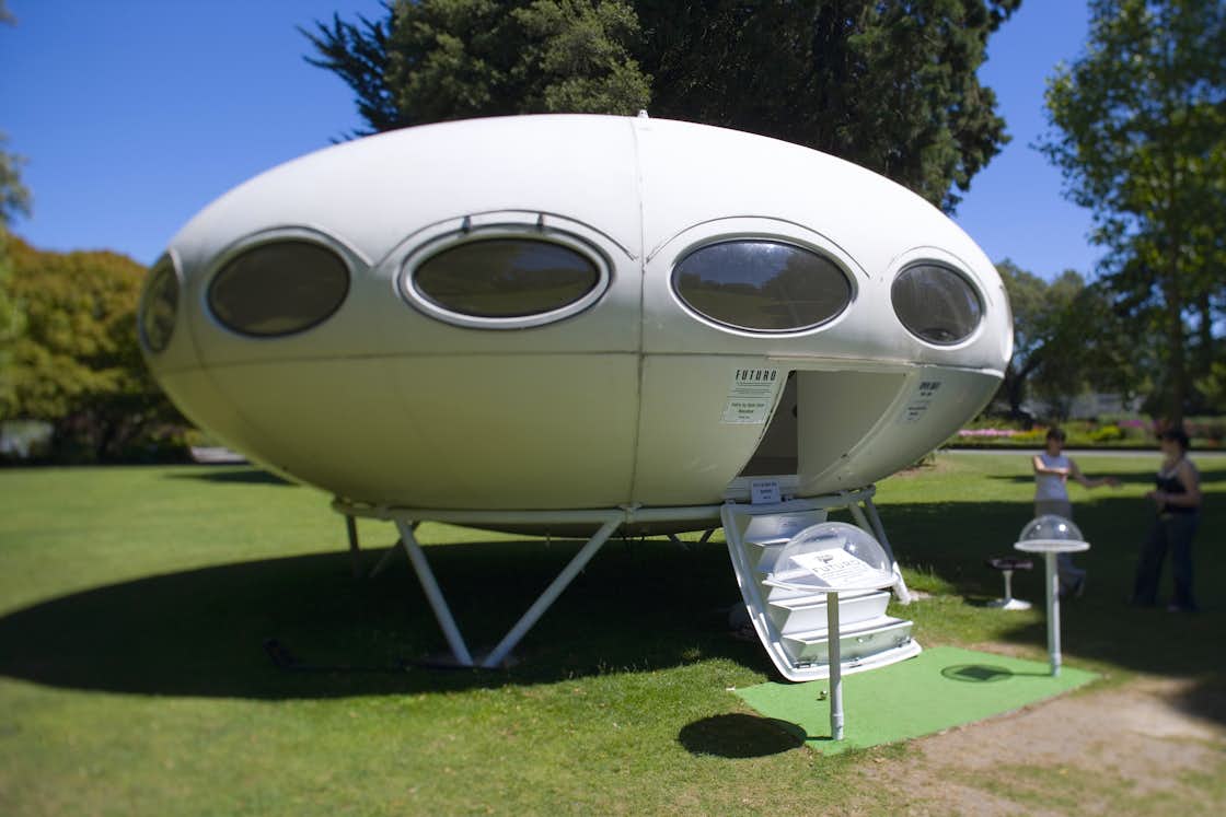 Photo 10 of 10 in A Rare FUTURO Flying Saucer House Seeks an Earthling ...