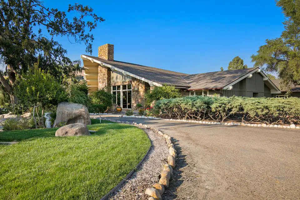 Now You Can Own the Ranch Where the Ever-Popular Egg McMuffin Was ...