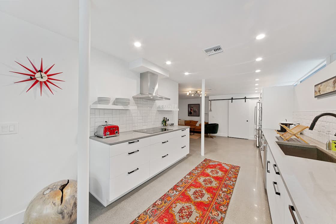 A Ralph Twitchell–Designed Sarasota Modern Seeks $800K - Dwell