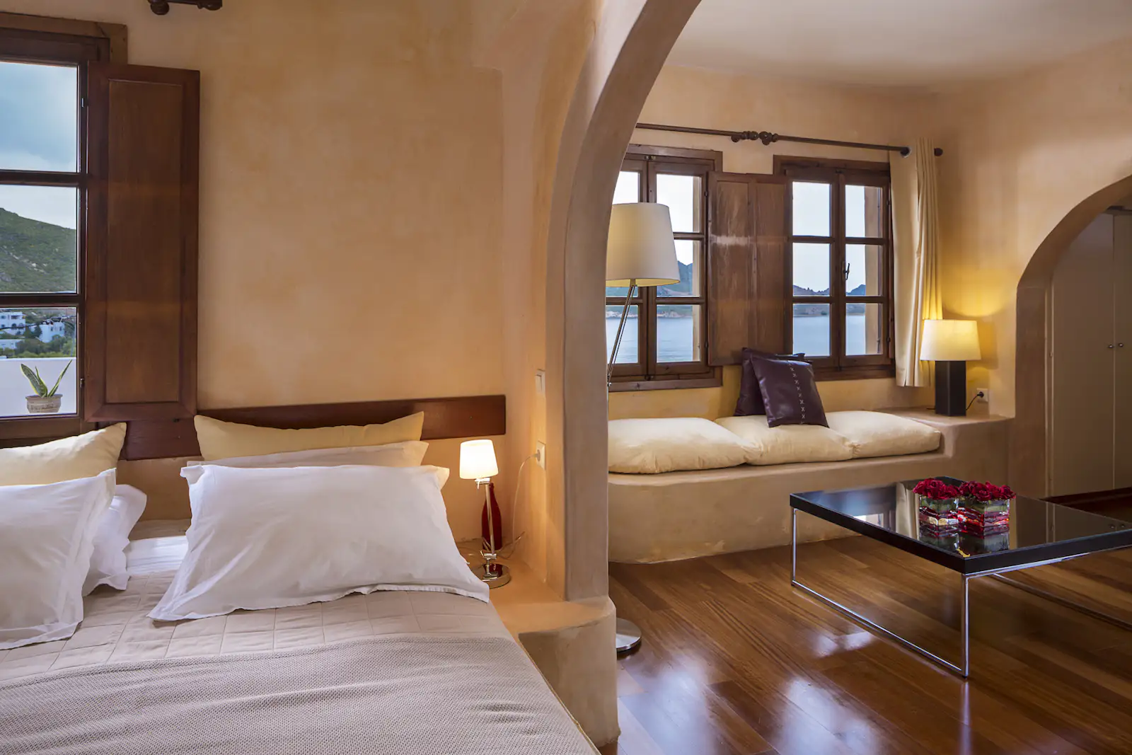 Photo 4 of 10 in A Mediterranean Mansion With Views of the Aegean Sea ...