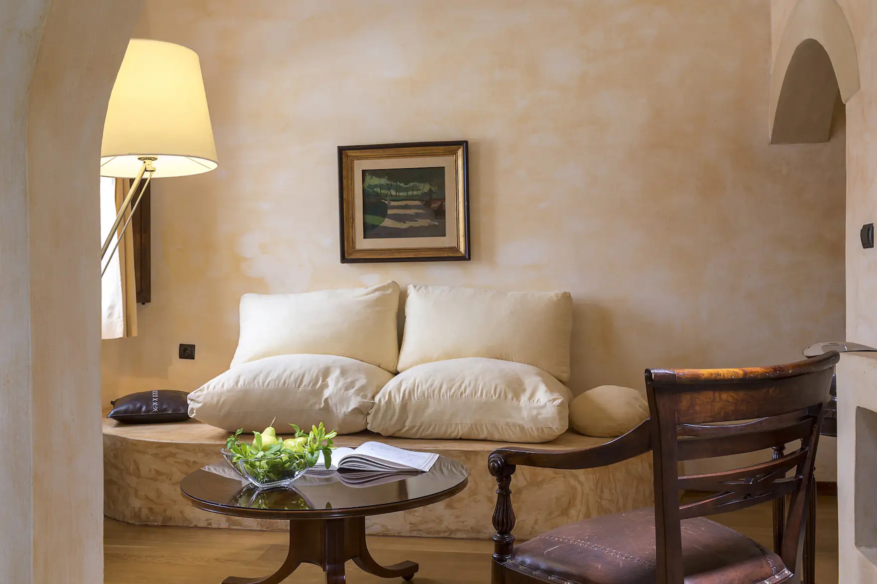 Photo 2 of 10 in A Mediterranean Mansion With Views of the Aegean Sea ...