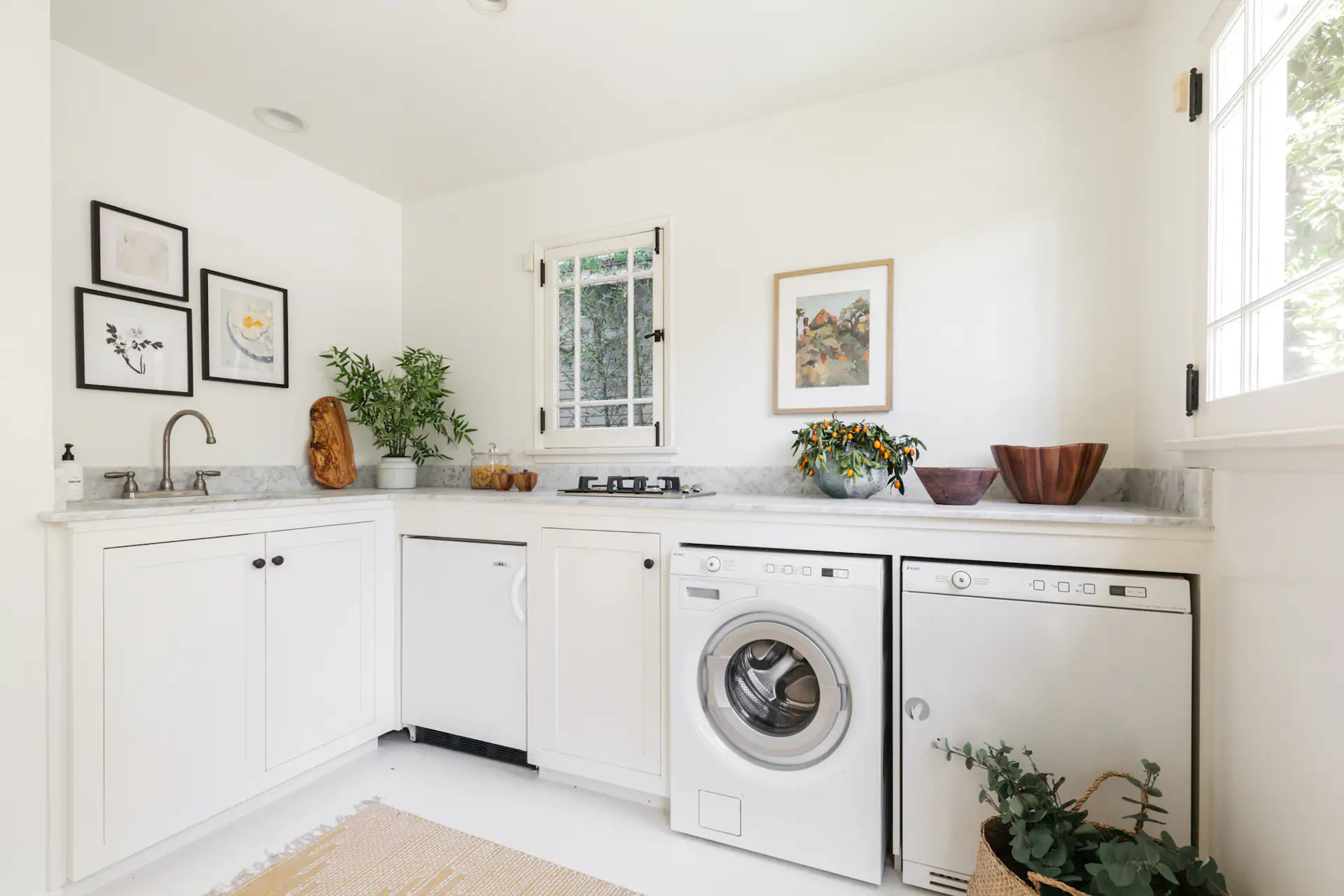 Lena Dunham's Bungalow in West Hollywood - Dwell