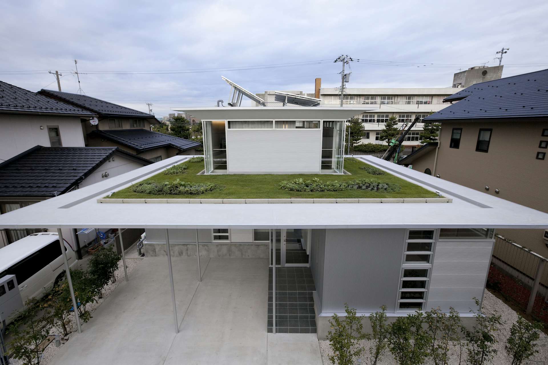 Photo 3 of 6 in Here’s What We Can Learn From Japanese Prefab Homes - Dwell
