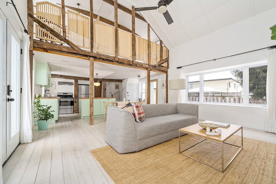 Photo 1 of 22 in Now’s Your Chance to Run Your Own Farmhouse Inn in ...