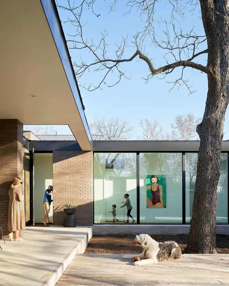 In Austin, An Architect Helps Friends Build a Home Where the ...