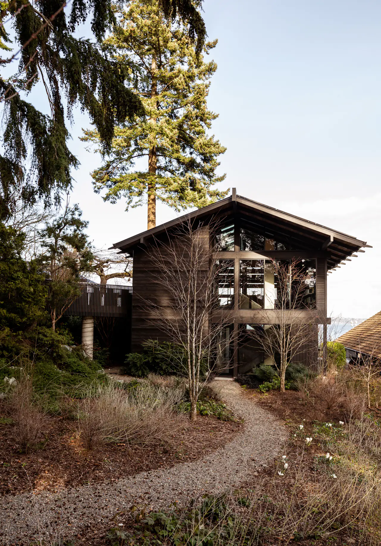 Photo 16 of 19 in This May Be the Most Ecologically Ambitious Home ...