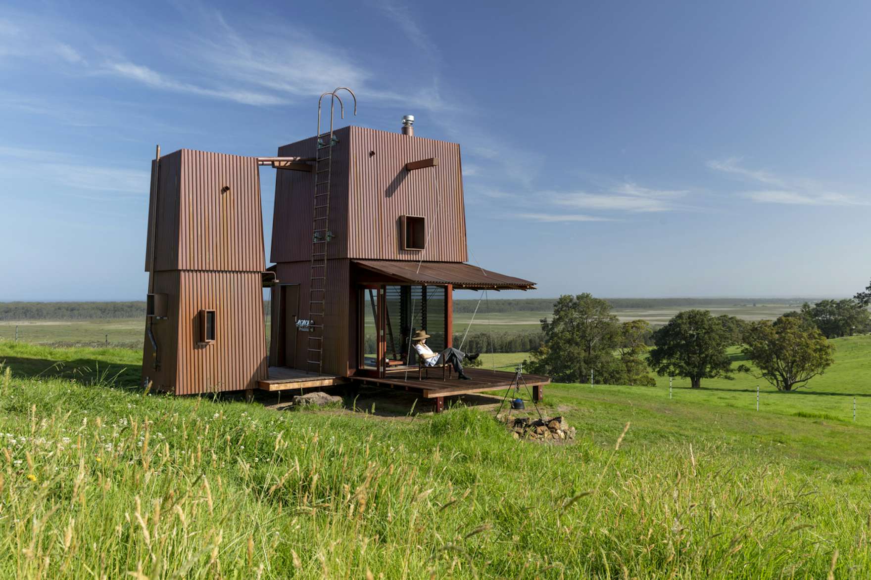 Photo 7 of 10 in Two Copper Towers Form a Tiny Retreat in Australia - Dwell