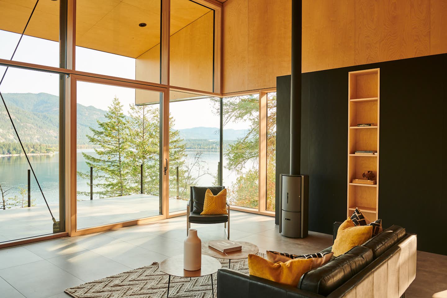 Photo 5 of 14 in An Artist’s British Columbia Cabin Offers Peace and ...