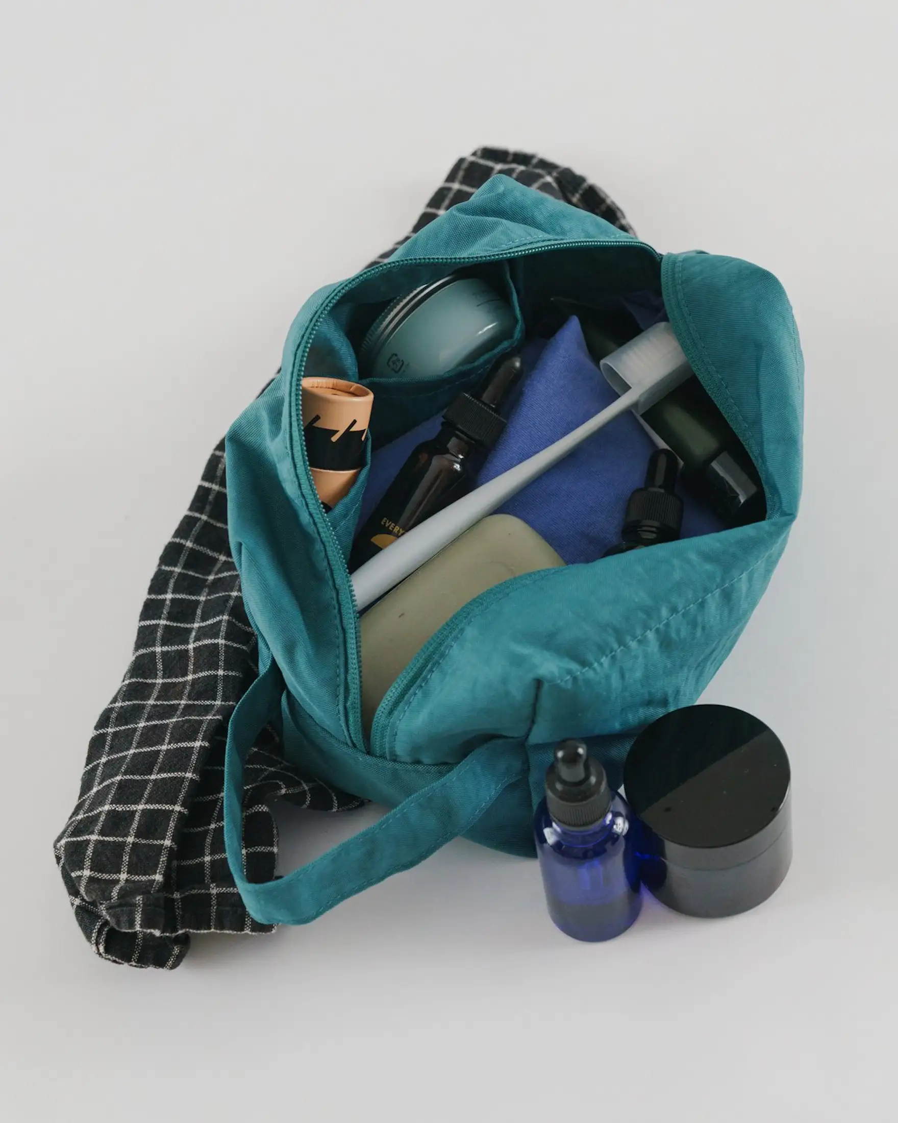 Dwell Picks: The 9 Products Our Team Never Travels Without - Dwell