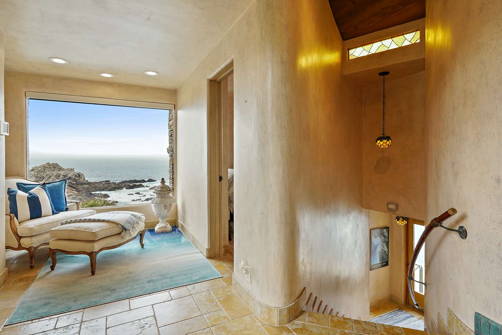 Photo 8 of 12 in Hollywood Star Kim Novak’s Dramatic Former Cliff House ...