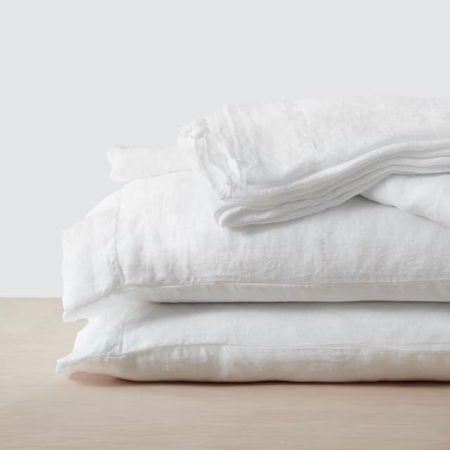 Keep It Classic With the Best White Linen Sheet Sets You Can Buy Online ...