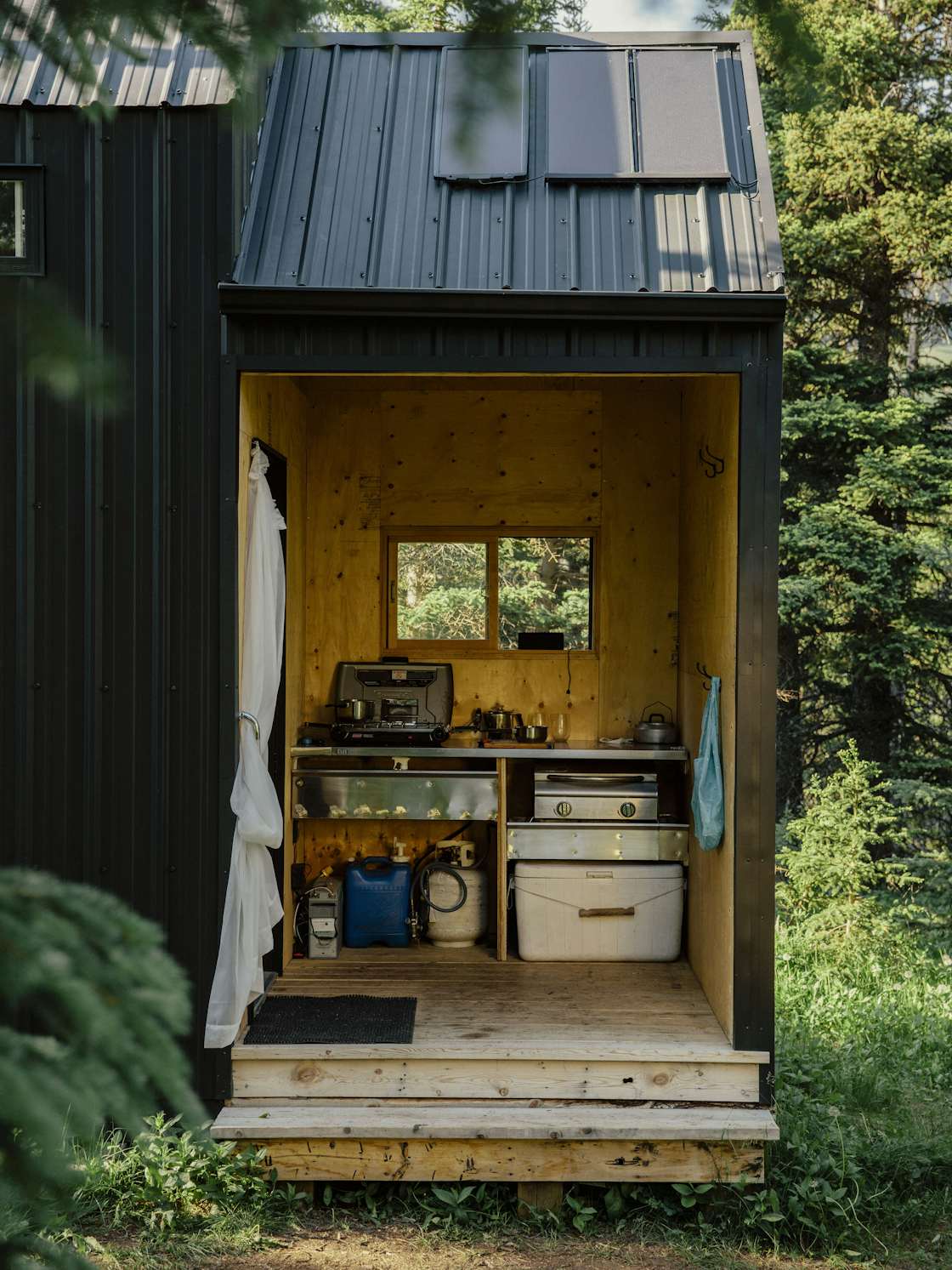 Photo 8 of 13 in Two DIYers Erect an Off-Grid Cabin in the Canadian ...