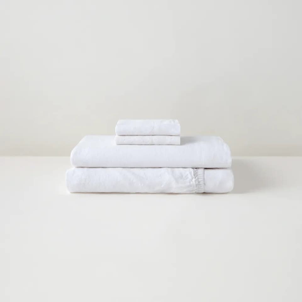 Keep It Classic With the Best White Linen Sheet Sets You Can Buy Online ...