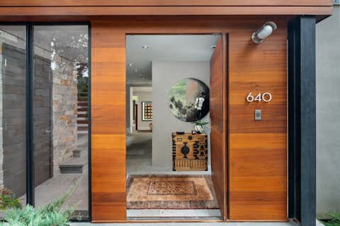 Photo 3 of 15 in A Striking Home by Fury Design Asks $3.3M in ...