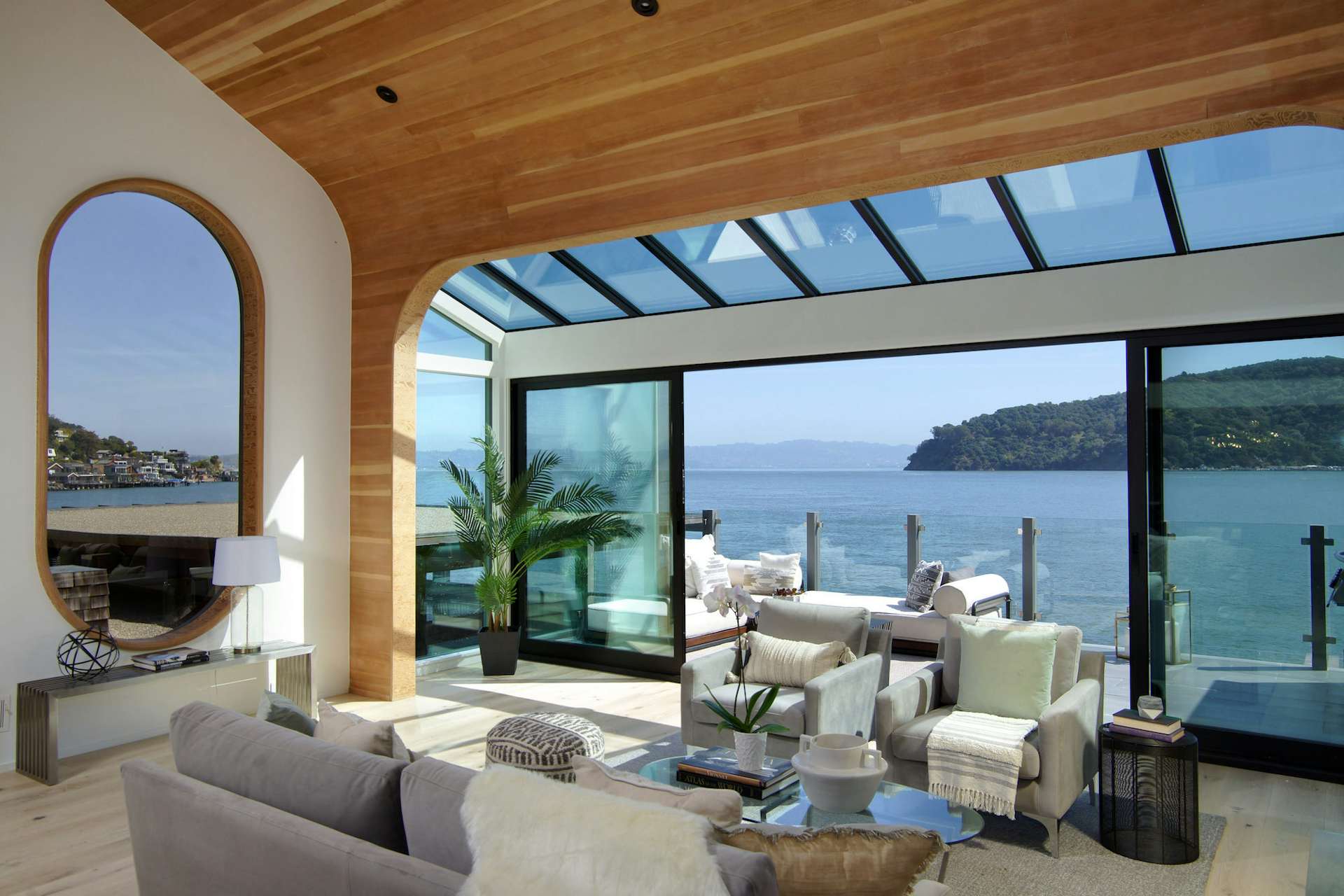 Photo 3 of 12 in A Nautical-Inspired Home With Unrivaled Views of the ...