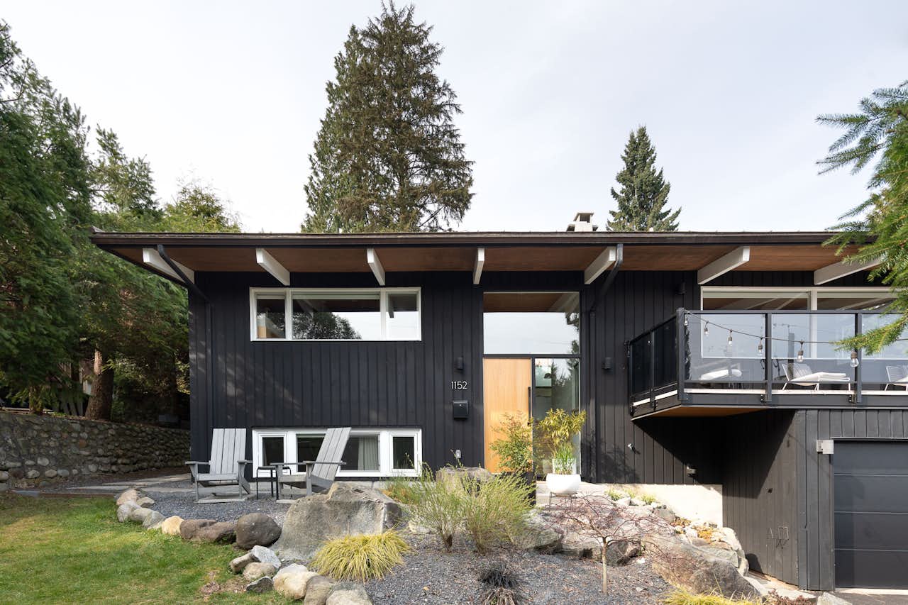 Photo 1 of 13 in A 1968 Home in British Columbia Hits the Market After ...