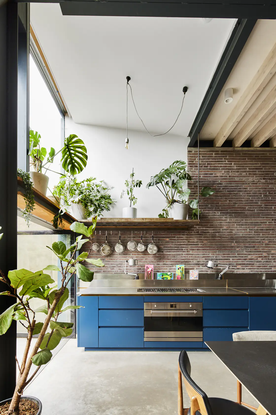 Photo 7 of 16 in An Architect Couple’s Asymmetrical Home With a Next ...