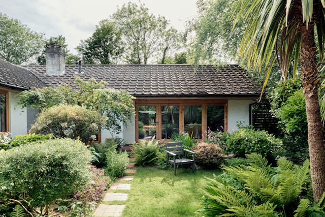 Photo 18 of 18 in A Splendid Midcentury Home Surfaces on the English ...