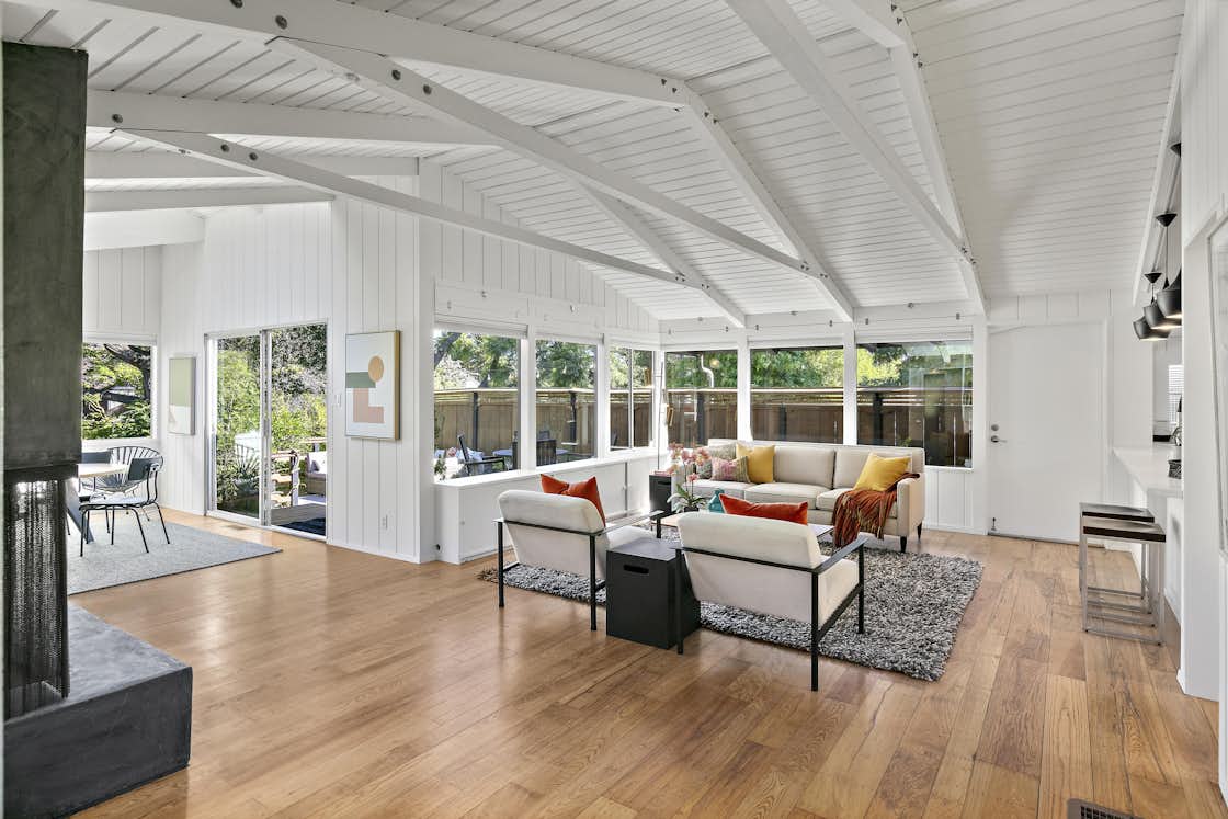 Photo 1 of 13 in This $849K Bay Area Midcentury Will Greet You With ...