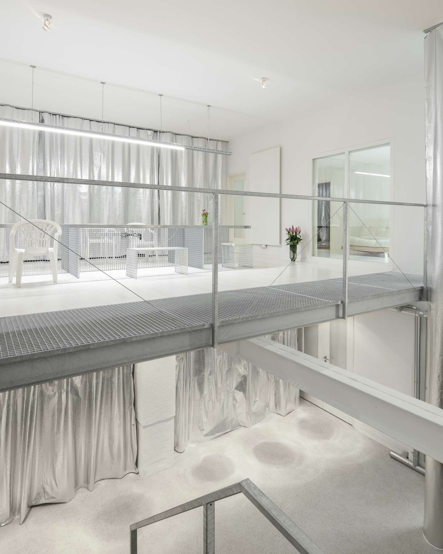 This Metallic Office Space in Munich Is an Underground Party Waiting to ...