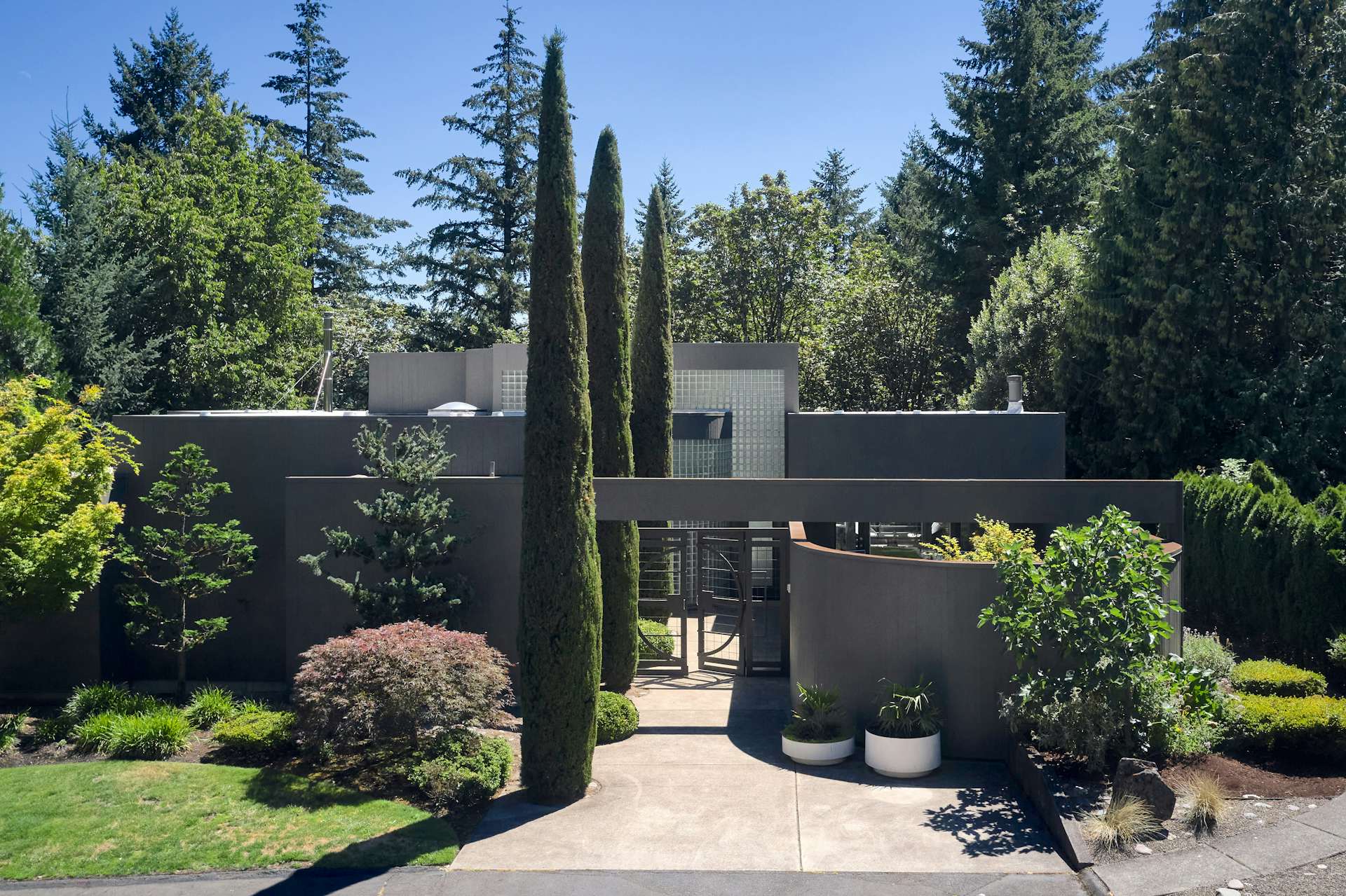 Photo 2 of 14 in An ’80s Home With a Heart of Glass (Bricks) Lists for ...