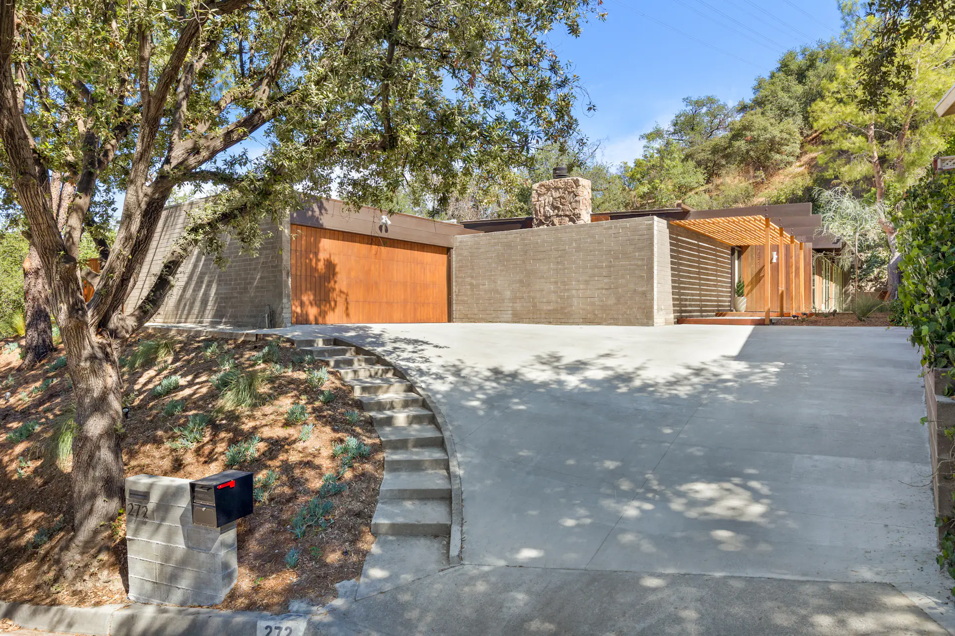 Photo 1 of 11 in Celebrated Architect Ray Kappe’s First Single-Family ...