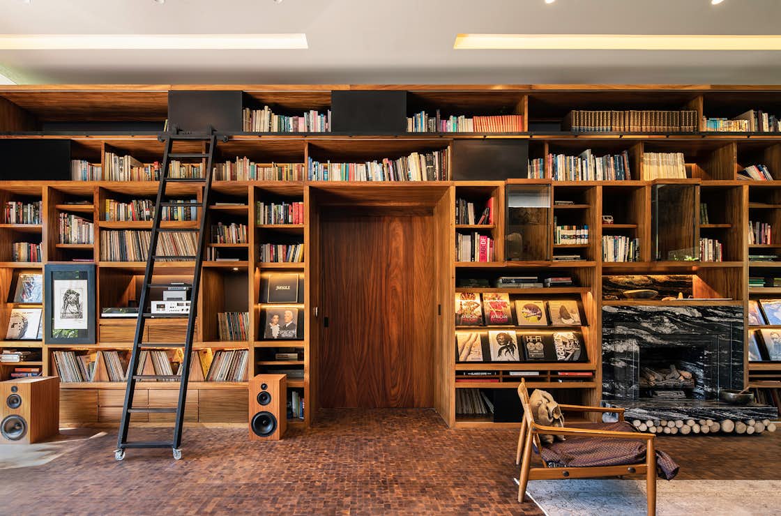 Photo 9 of 11 in A Stone Home Wrapped in Lush Greenery Seeks $2.9M in ...