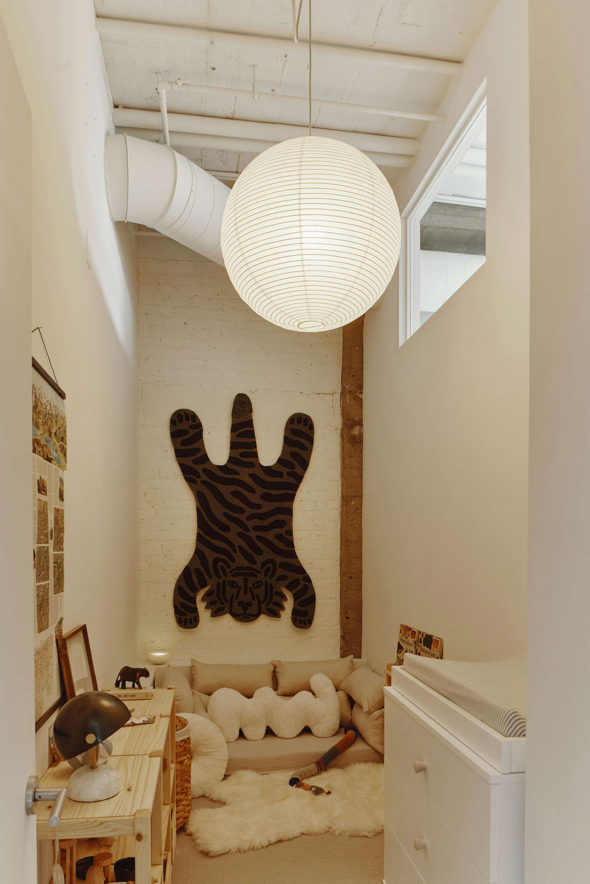 Photo 14 of 16 in An Architect Couple Give a Loft in a Former Light ...